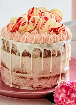 Lagkage Drip Cake Med Naked Sides Liv Martine Opskrift Dr Oetker